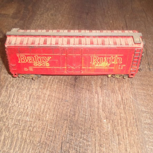 AHM | Toys | Ho Ahm Baby Ruth Reefer Freighter Train Car Railroad ...
